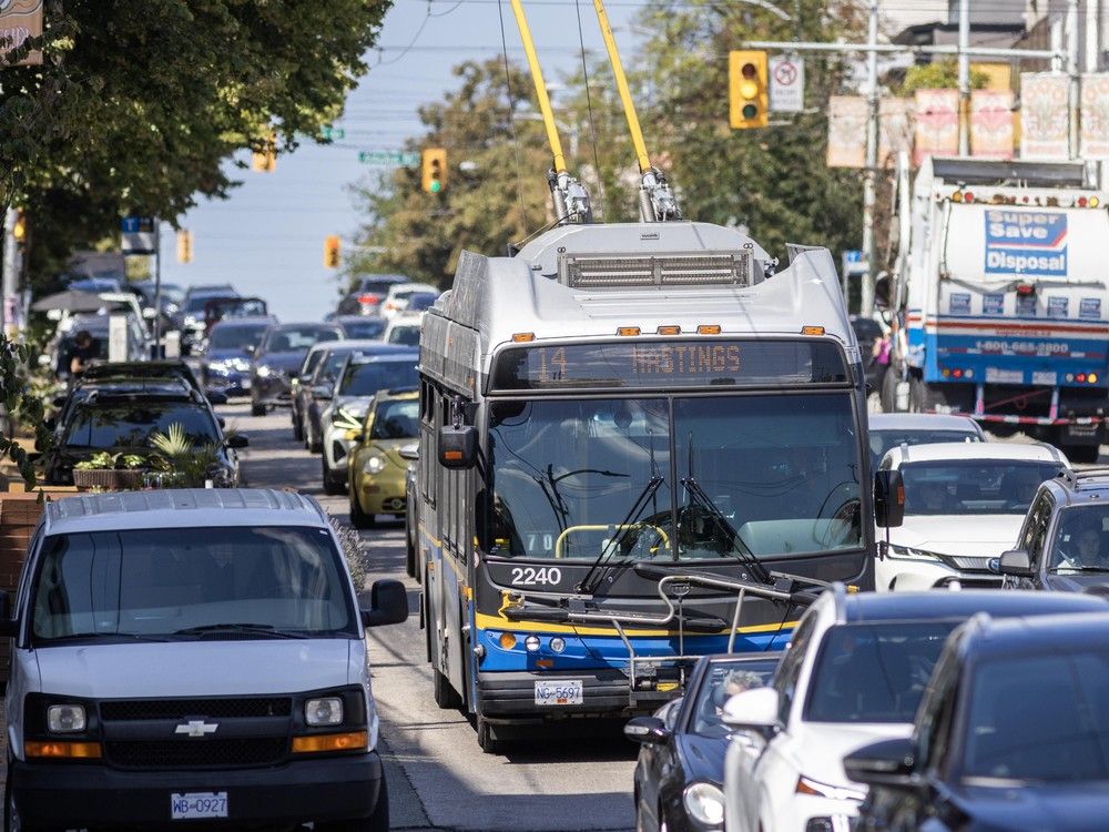 New bus bus lanes should speed up transit in Vancouver | Vancouver Sun
