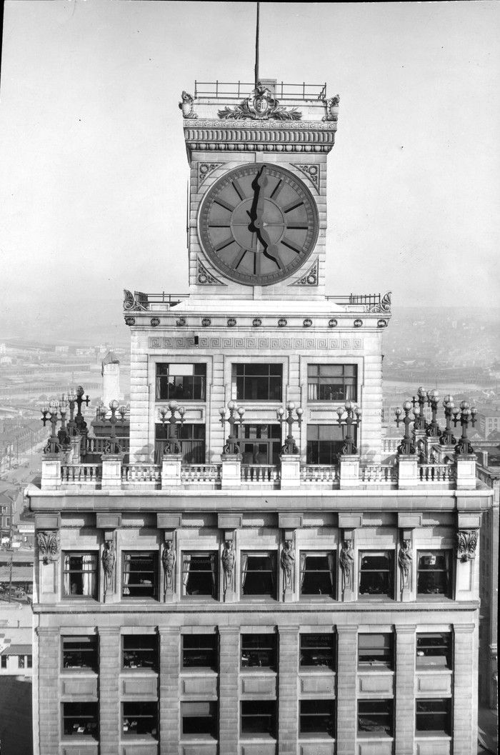 Vancouver block clock renewed after 112 years on the job | Vancouver Sun