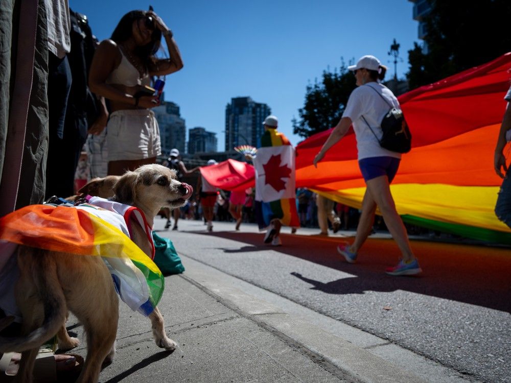 Vancouver Pride Parade photos: Justin Trudeau makes surprise visit ...