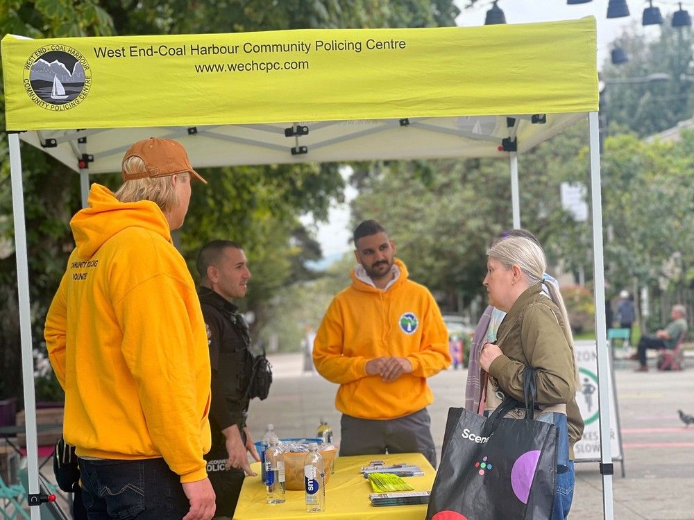 Vpd Launches Community Safety Pop Ups After Recent Stranger Attacks Vancouver Sun 7158