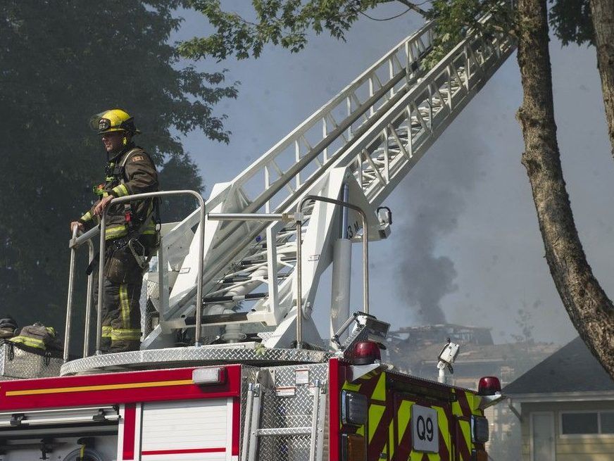 B.C. fire chiefs say new building code a danger for condo residents ...