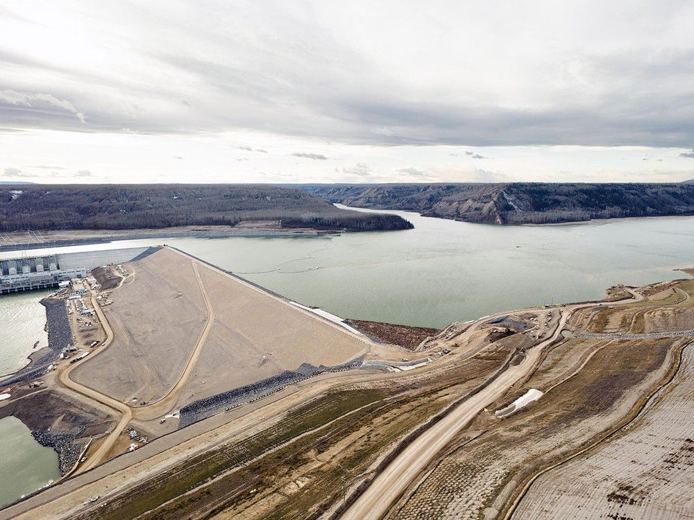 First of six units begin generating power at B.C.’s Site C dam ...