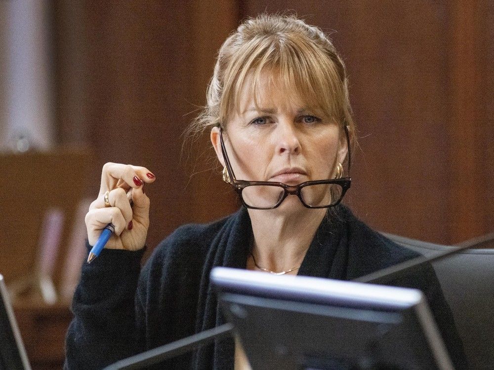 F-bomb dropped in heated Vancouver city council exchange | Vancouver Sun