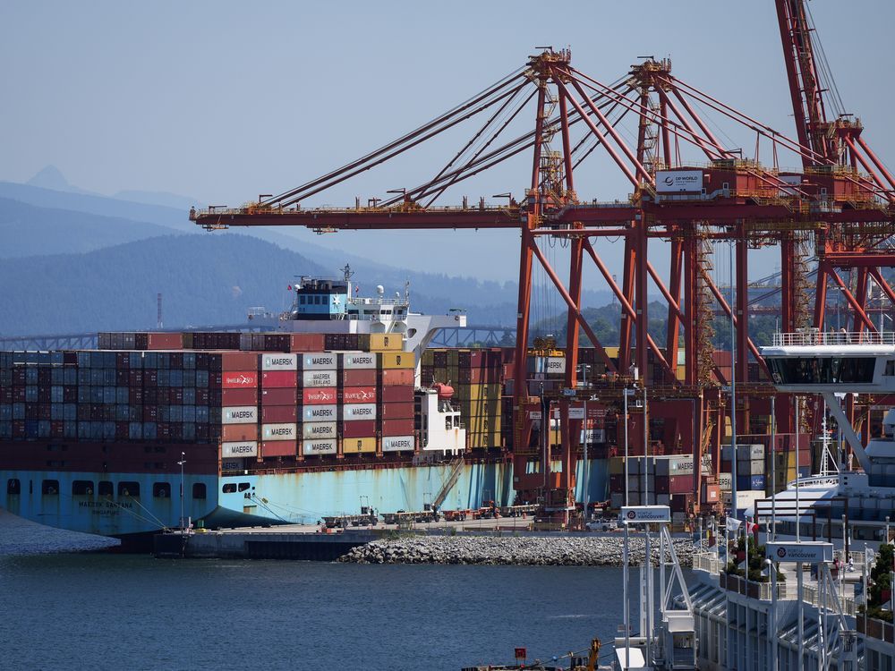 Port employers, foremen’s union return to negotiations with mediator ...