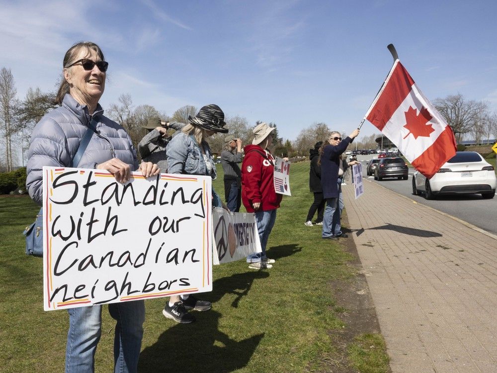 Photos: Peace Arch border rally demonstrates ongoing Canada-U.S. bond ...