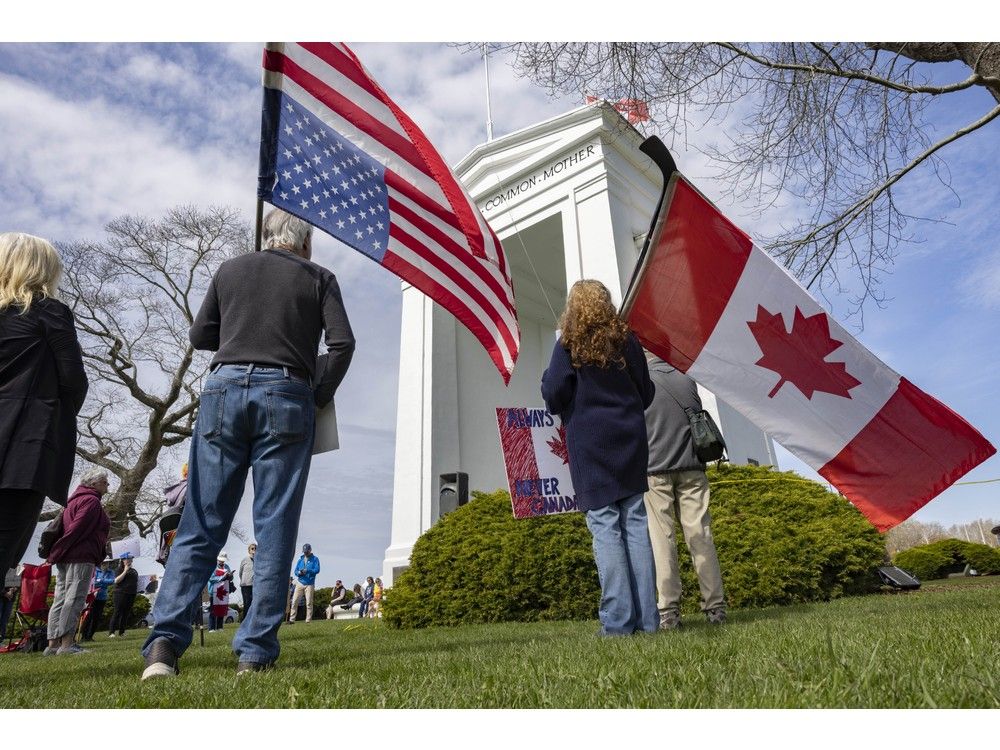 Photos: Peace Arch border rally demonstrates ongoing Canada-U.S. bond ...