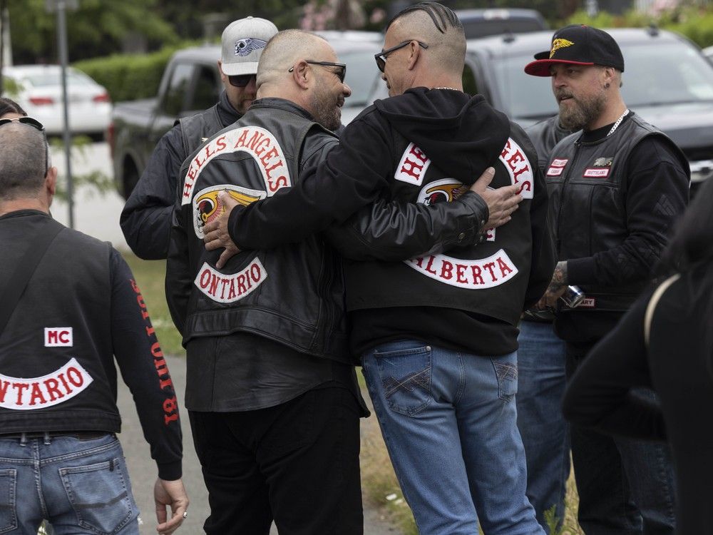 Hundreds of Hells Angels attend memorial for original B.C. member ...