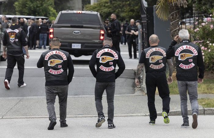 Hundreds of Hells Angels attend memorial for original B.C. member ...
