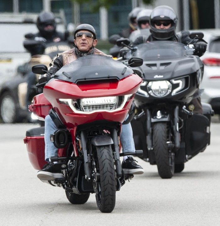 Hundreds of Hells Angels attend memorial for original B.C. member ...
