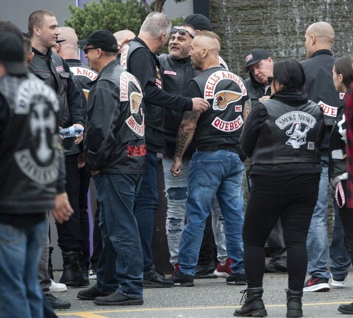 Hundreds of Hells Angels attend memorial for original B.C. member ...