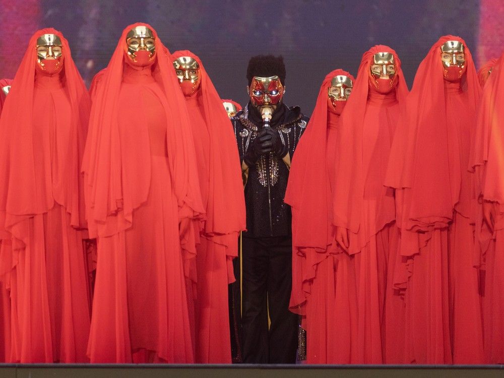 Review: The Weeknd puts on a marathon 40-tune show in Vancouver ...