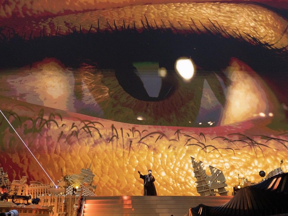 Review: The Weeknd puts on a marathon 40-tune show in Vancouver ...