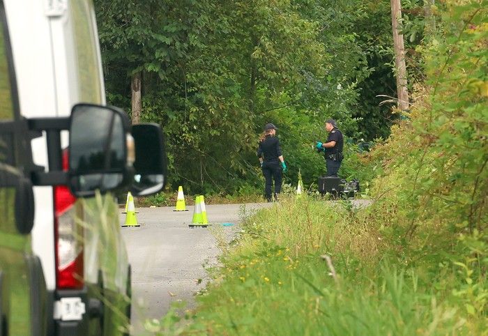 Homicide detectives called out to gas station in Maple Ridge ...