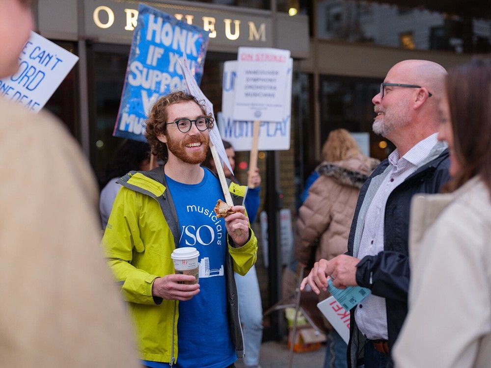 Vancouver Symphony Orchestra musicians issue strike notice | Vancouver Sun