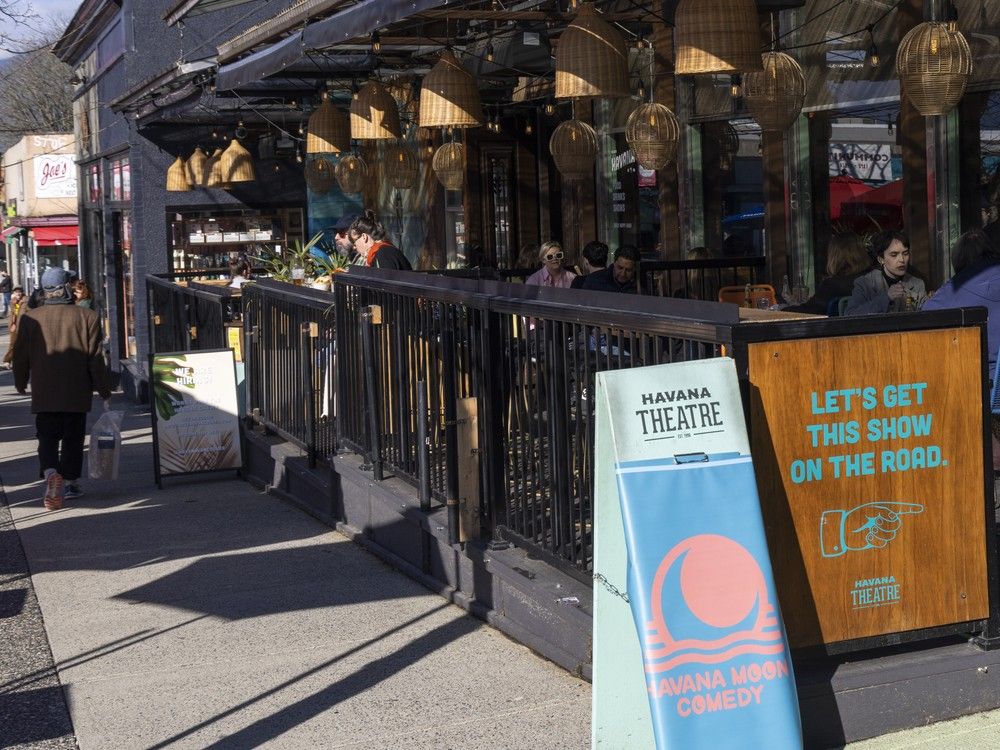 Small patios, no fees: Vancouver simplifying patio permits | Vancouver Sun