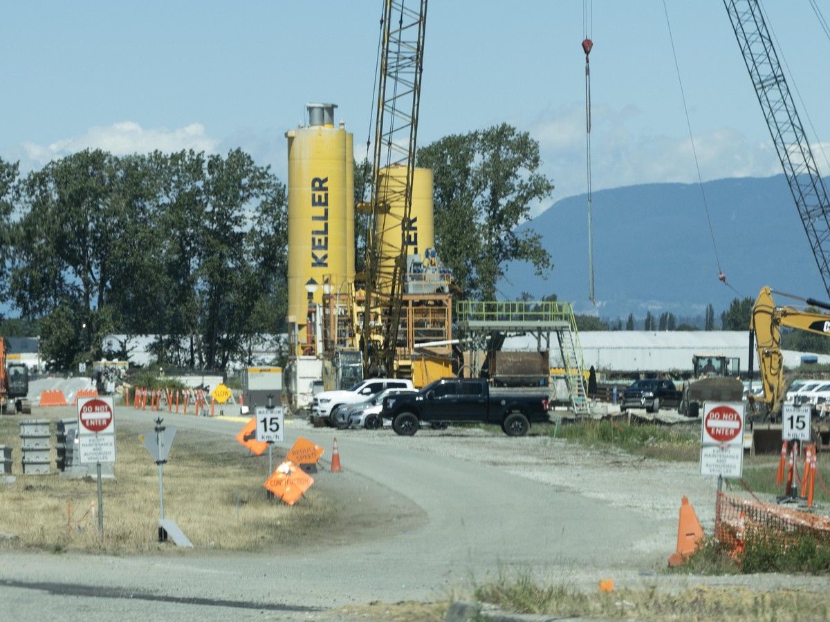 Massey Tunnel replacement project stalls: B.C. looks for new ...