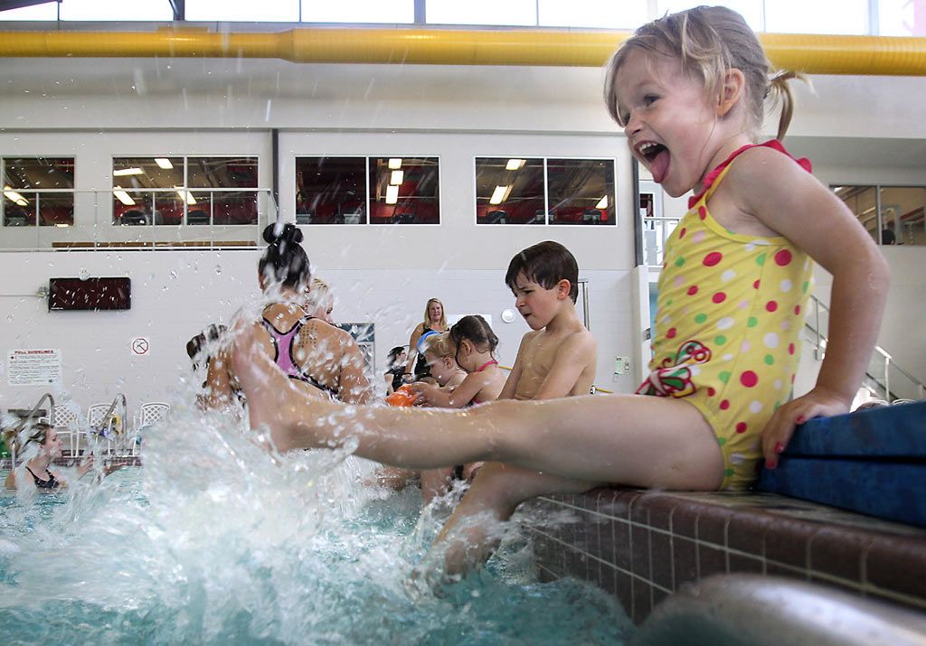 Windsor joins world's biggest swimming lesson | Windsor Star