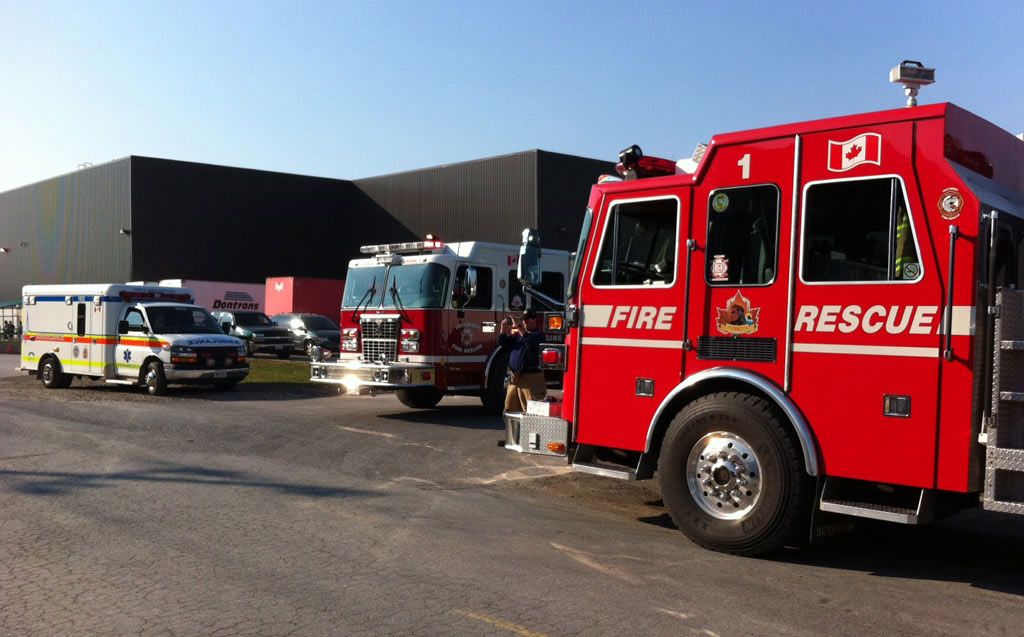 Tecumseh fire battles commercial blaze | Windsor Star