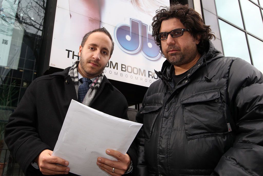 Possible first: Bar to sue fighting patron for $1 million | Windsor Star