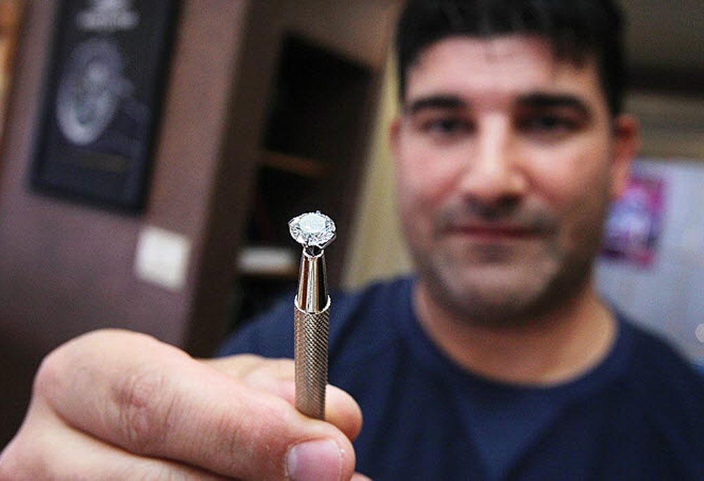 Diamond thief sentenced to four years | Windsor Star