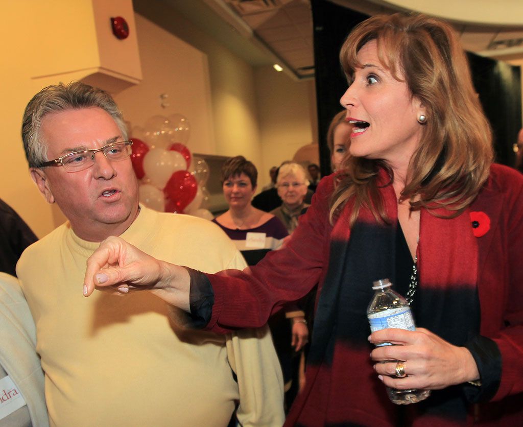 Lewenza supports Pupatello's statements on job creation and economic ...