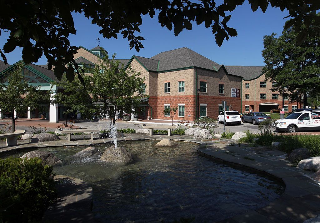 WFCU donates to Windsor Regional, renames Malden Park building lobby ...