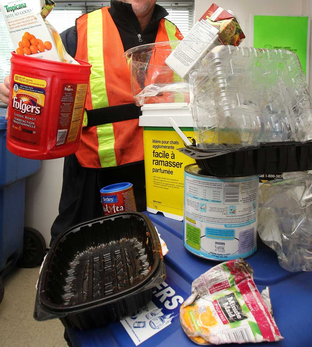 Push on to encourage recycling in Essex County | Windsor Star
