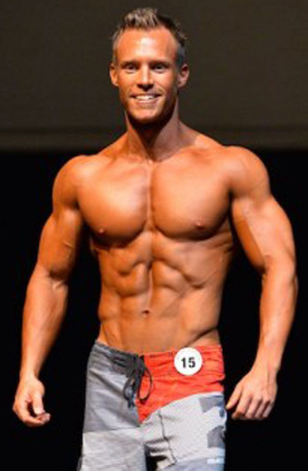 Bodybuilder Wayne Chambers goes pro | Windsor Star