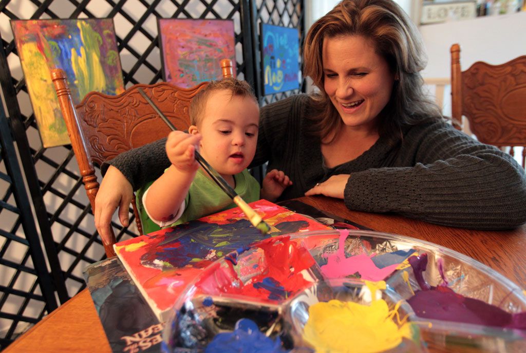 Art shows Down syndrome kids more alike than different (With video ...