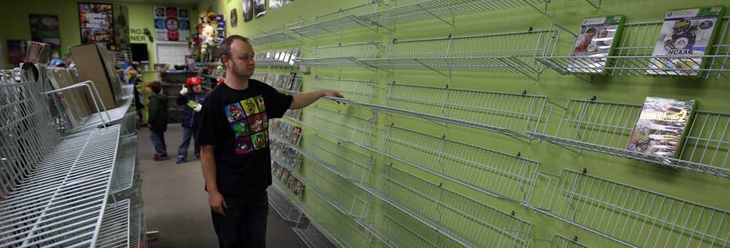 Thieves smash through wall to grab $70K worth of video games (with ...