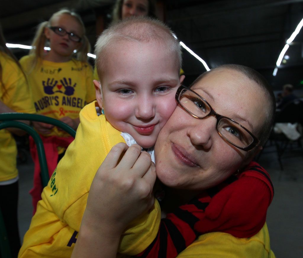 1,000 supporters heed the call of Aubri's Angels (With video) | Windsor ...