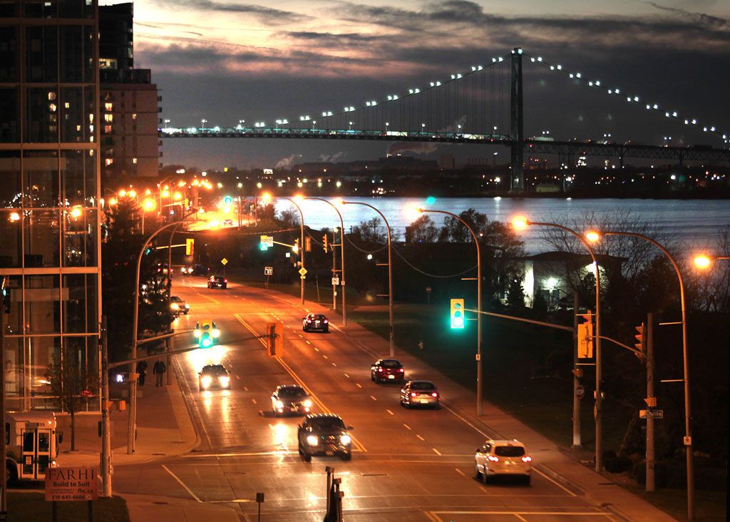 Put Riverside Drive on a 'road diet,' say architects | Windsor Star