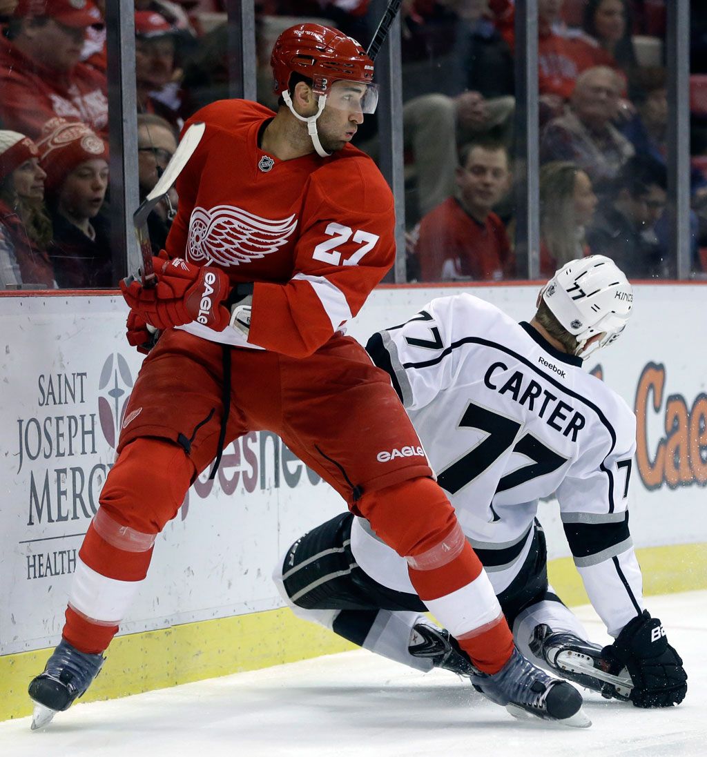 Video: Blown call gives Wings victory | Windsor Star