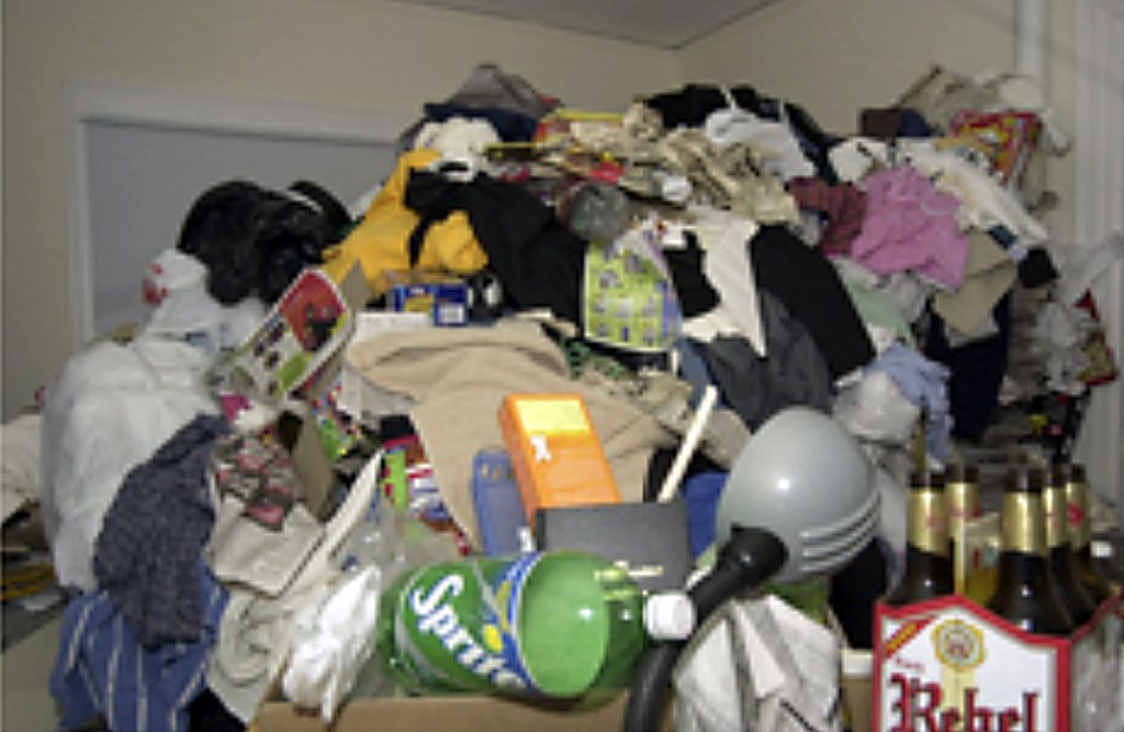 Solutions for hoarding problem long overdue | Windsor Star
