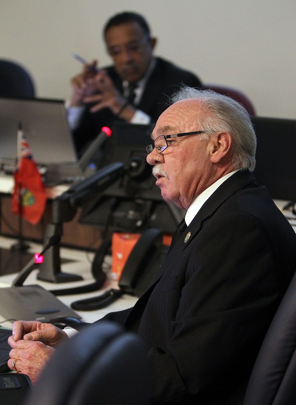 Can Ron Sutherland be mayor of Amherstburg? | Windsor Star