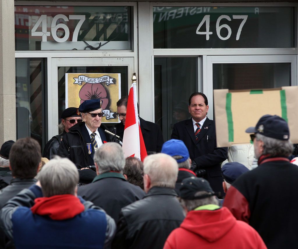 Video And Photos: Windsor Veterans Protest VA Office Closure | Windsor Star