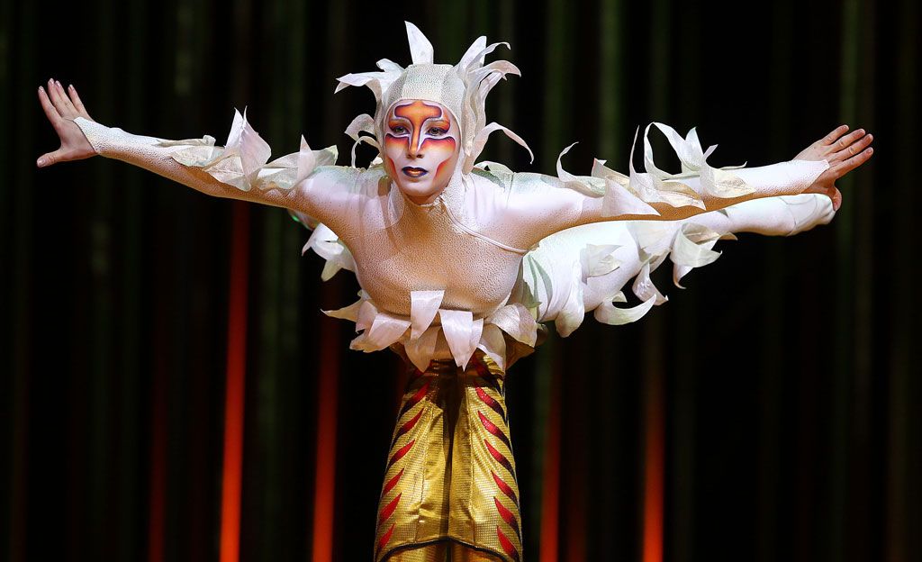 Cirque du Soleil dazzles in a world both familiar and exotic (With ...