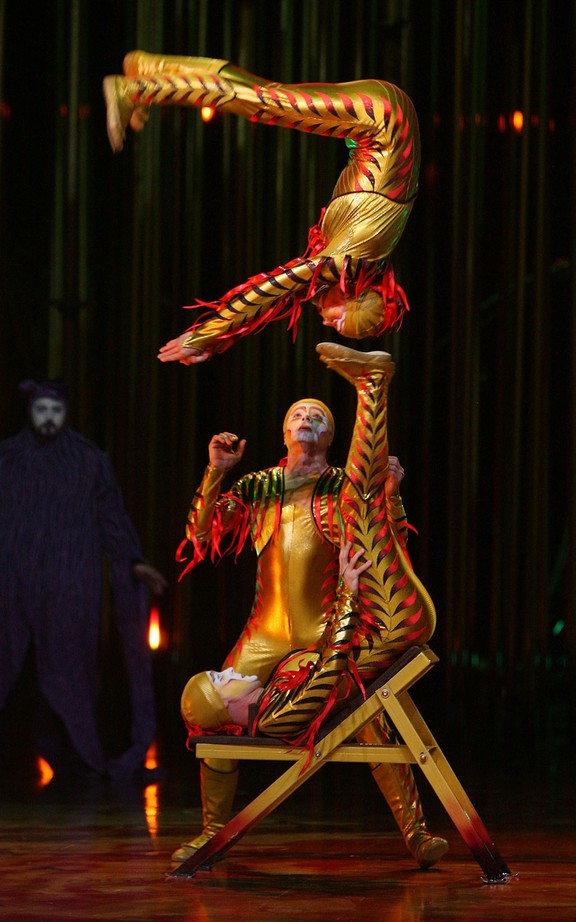 Cirque du Soleil dazzles in a world both familiar and exotic (With ...
