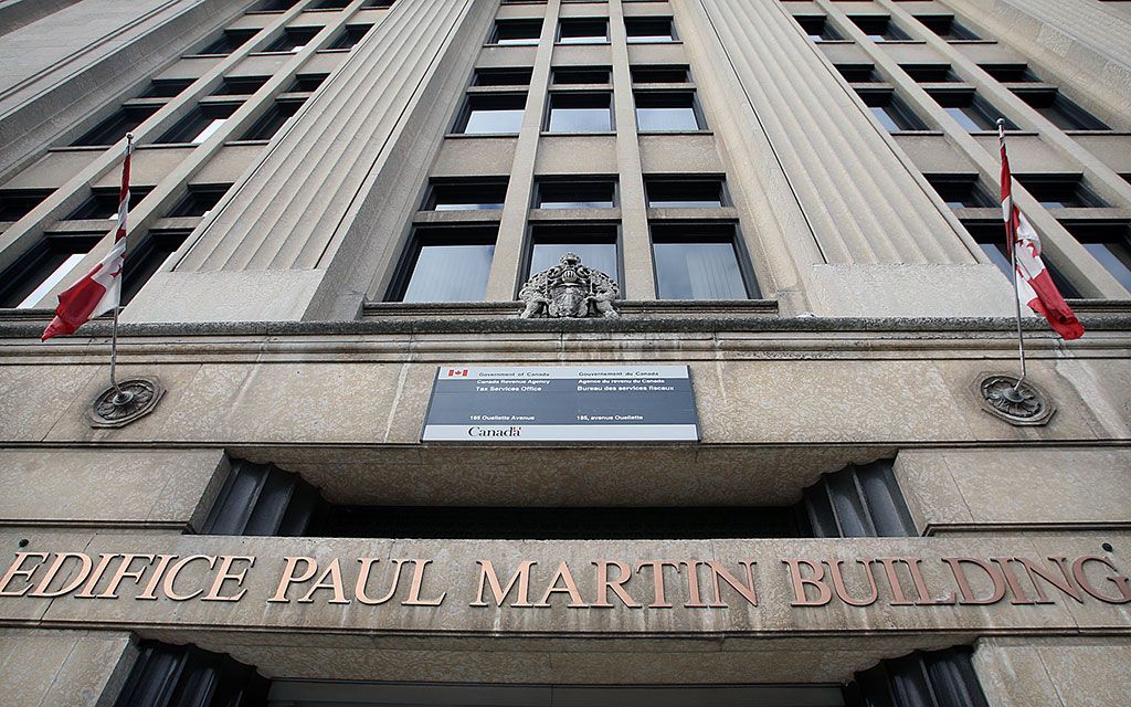Use Paul Martin building for the new city hall | Windsor Star