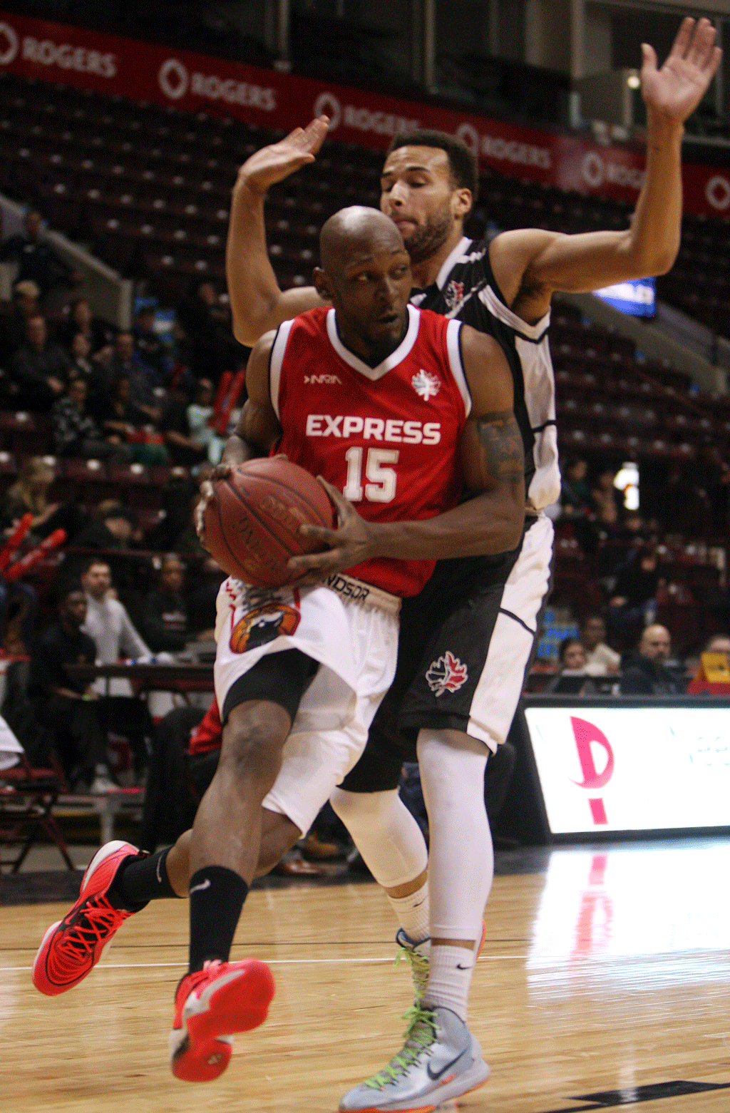 Duff: Express in driver's seat | Windsor Star