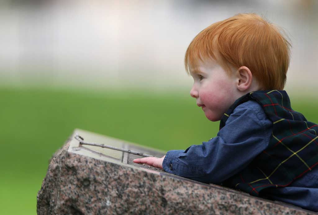 Memorial mass celebrates life of world-renowned author Alistair MacLeod ...