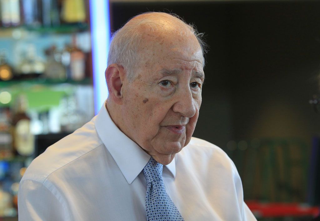 Moroun seeks injunction that threatens to block DRIC bridge for years ...