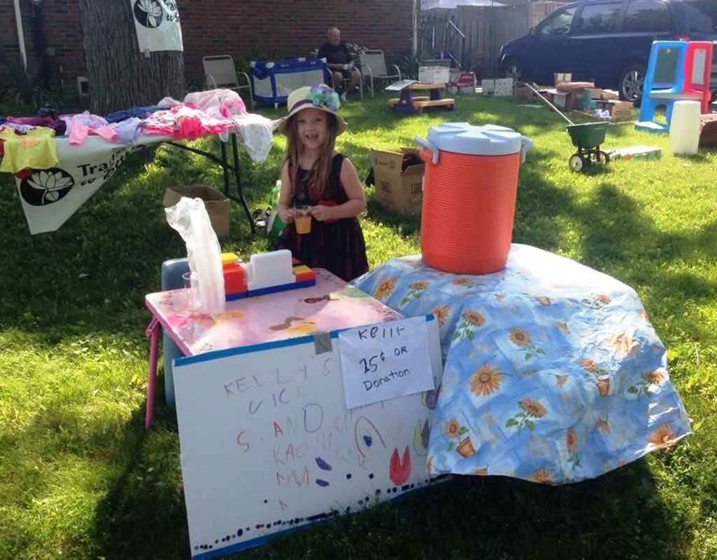 Four-year-old Windsor girl raises $1,000 for toys for kids with cancer ...
