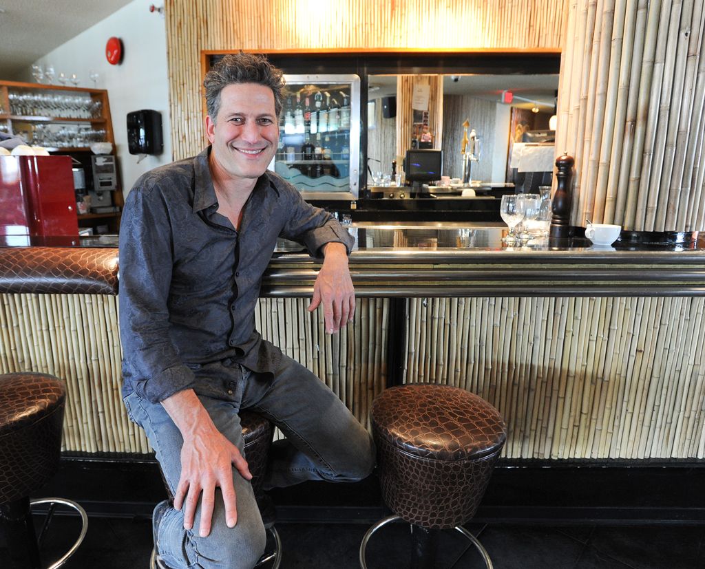 Fork & Cork: TV chef Bob Blumer cooking up some fun | Windsor Star