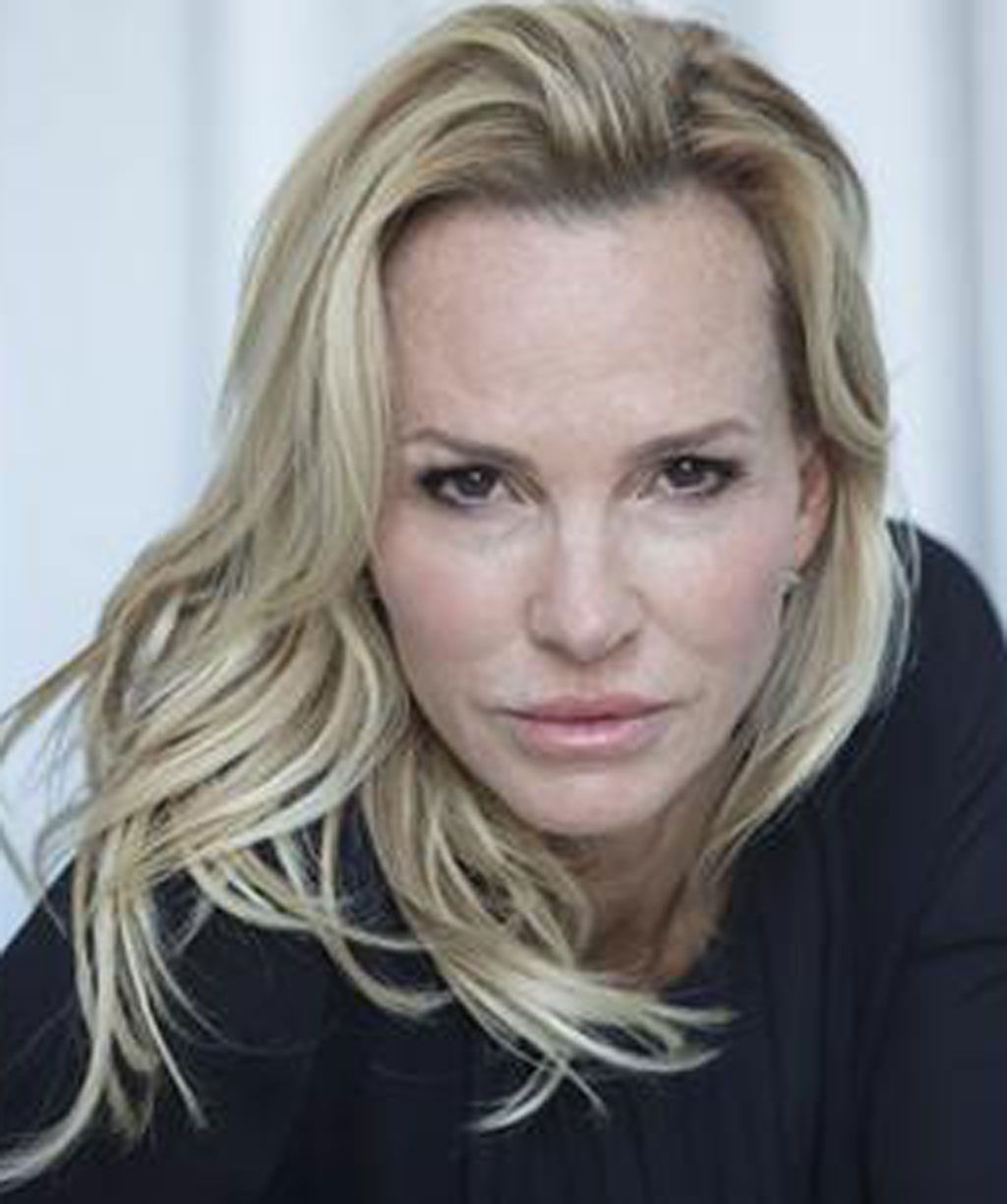 Janet Gretzky gets support from Great One as she launches Franco film ...