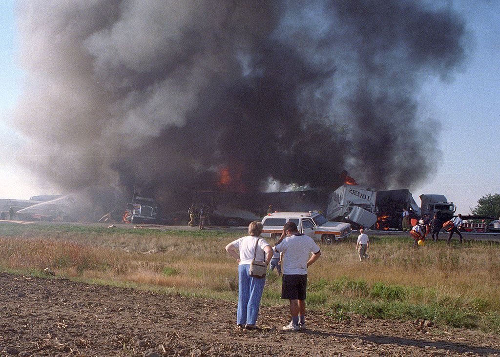 Photos: 1999 Highway 401 Disaster | Windsor Star