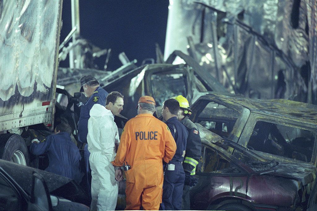 Photos: 1999 Highway 401 Disaster | Windsor Star