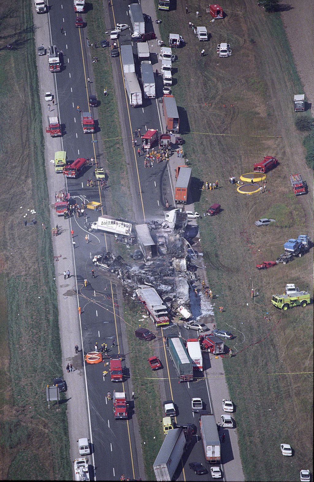 Photos: 1999 Highway 401 Disaster | Windsor Star