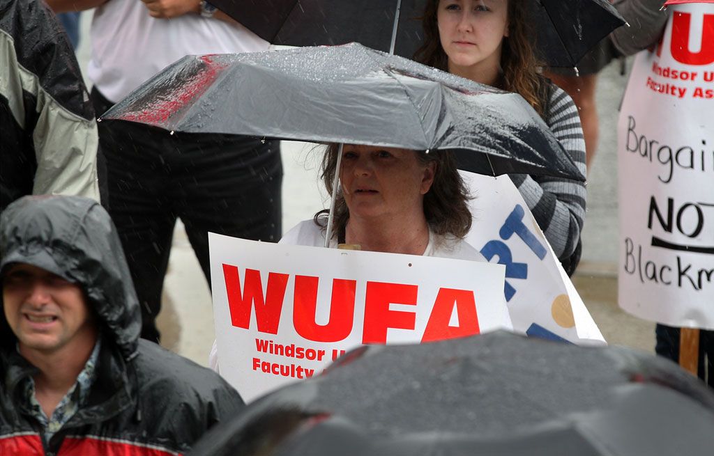 U of Windsor faculty set deadline for full strike | Windsor Star