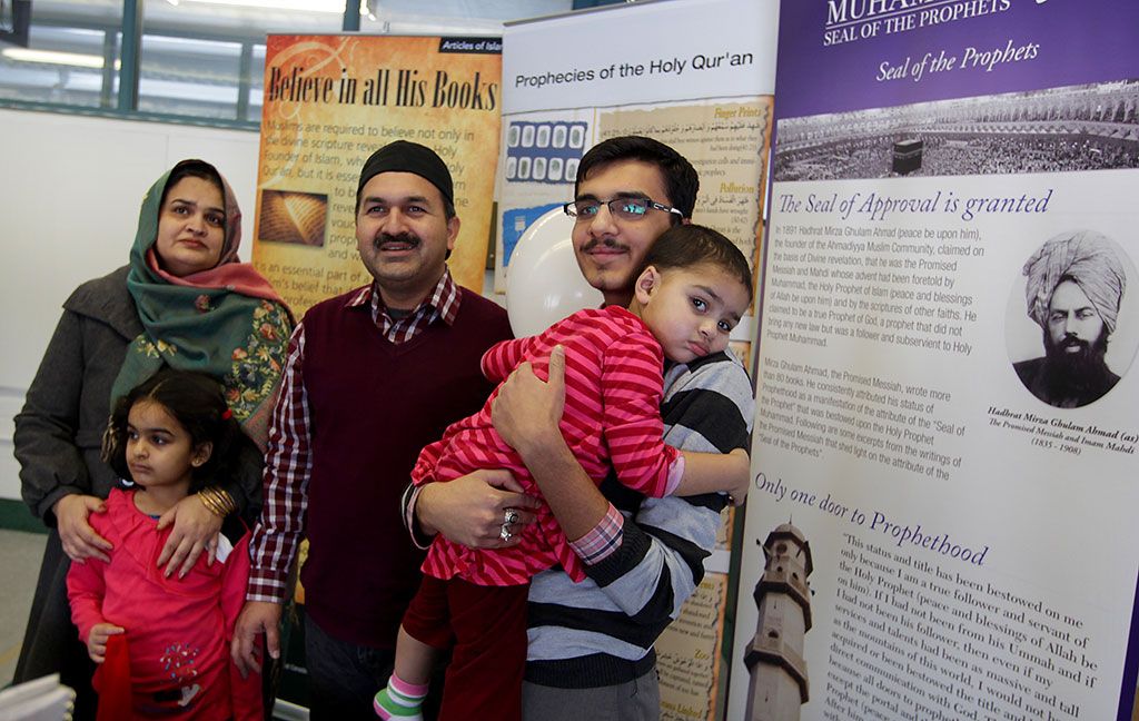 Windsor Muslim families invite community into their homes to clear ...